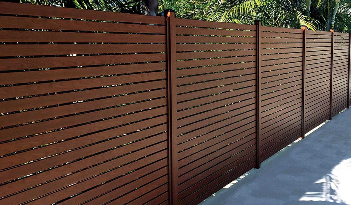 Benefits of an Aluminum Privacy Slat Fence by QuickScreen USA